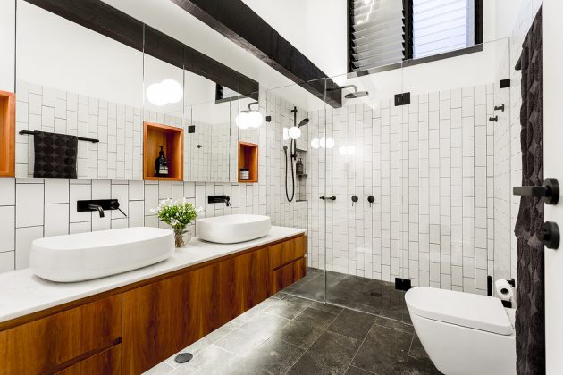17 Stunning Industrial Bathroom Designs You'll Love