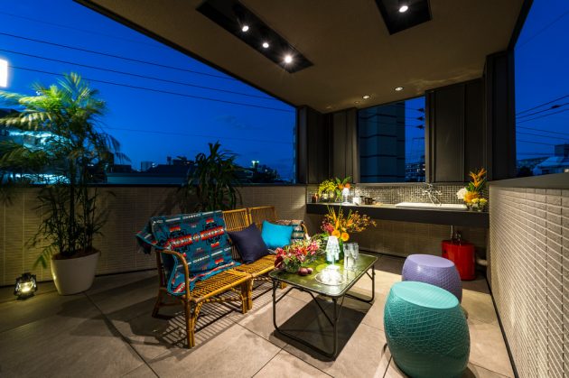 15 Engaging Asian Balcony Designs That Will Inspire You