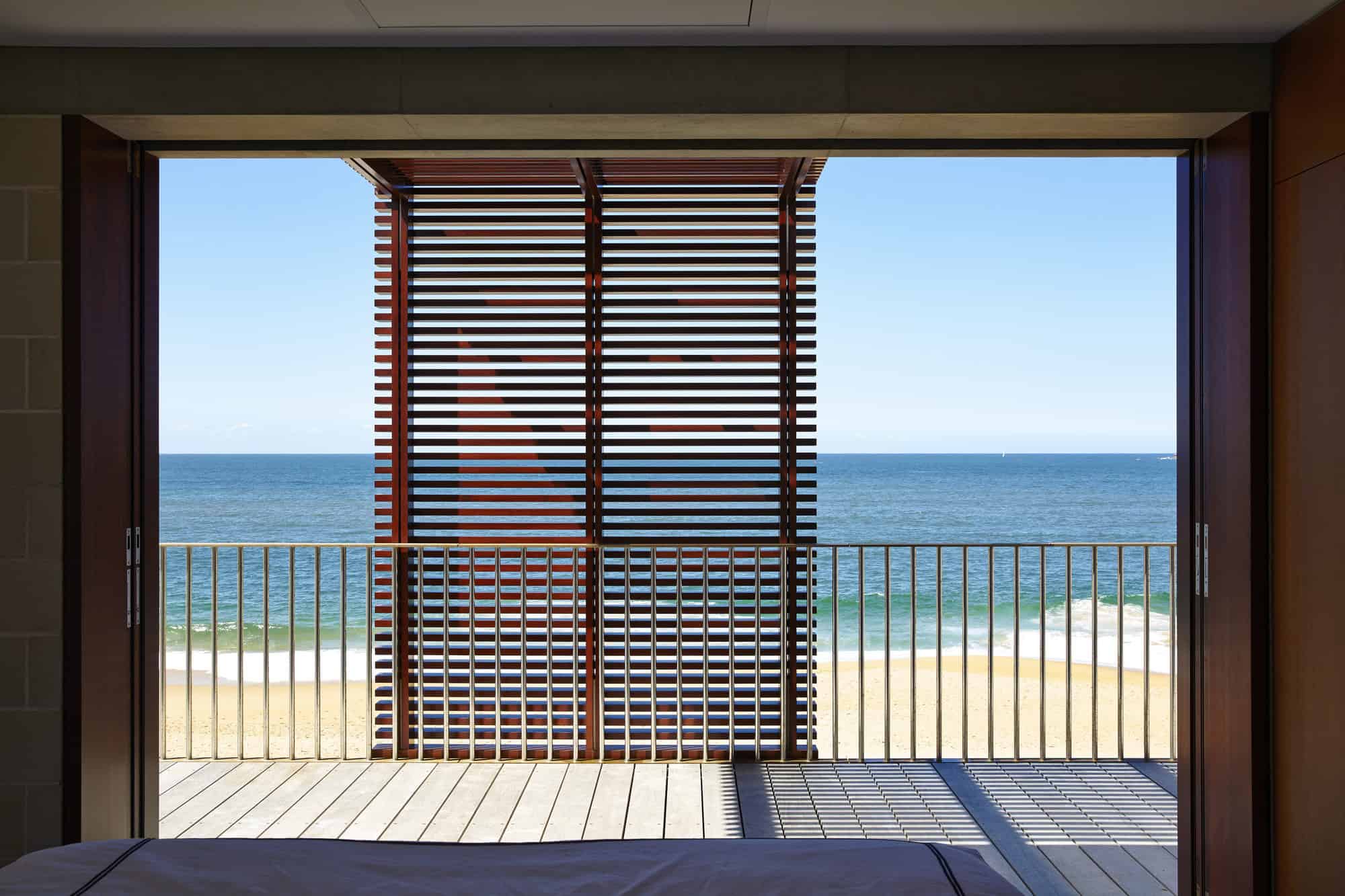 Block House by Porebski Architects in Pearl Beach, Australia