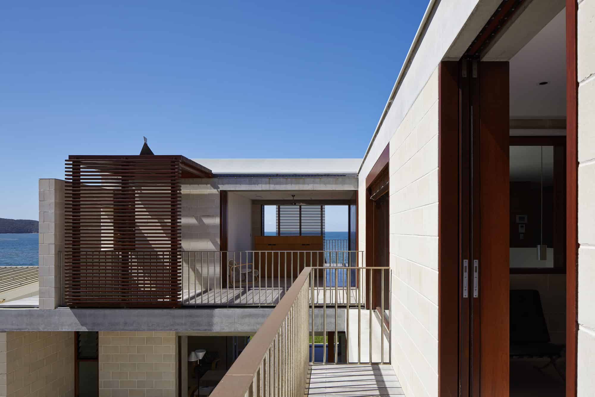 Block House by Porebski Architects in Pearl Beach, Australia