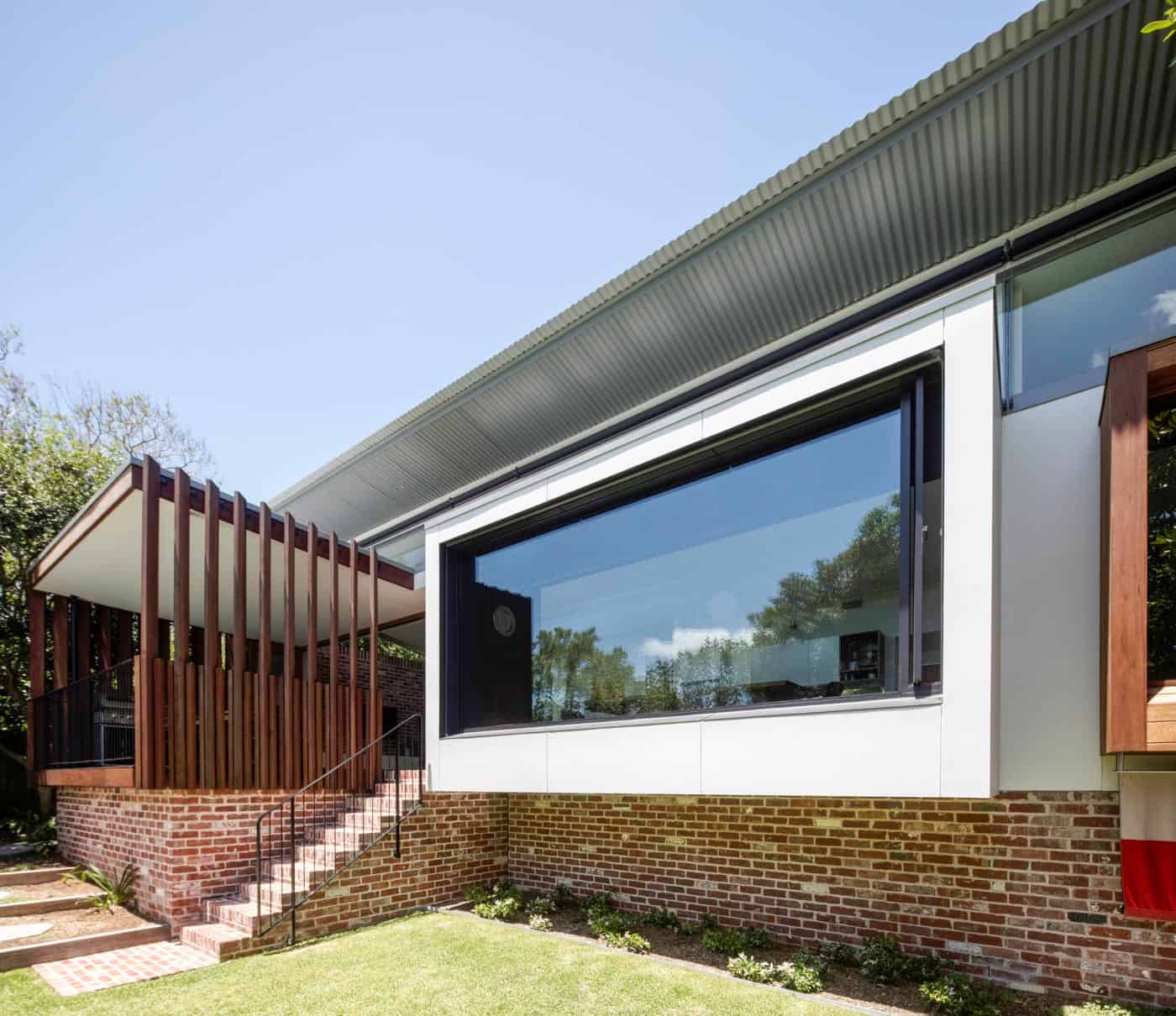 Ward House by Sam Crawford Architects in Sydney, Australia