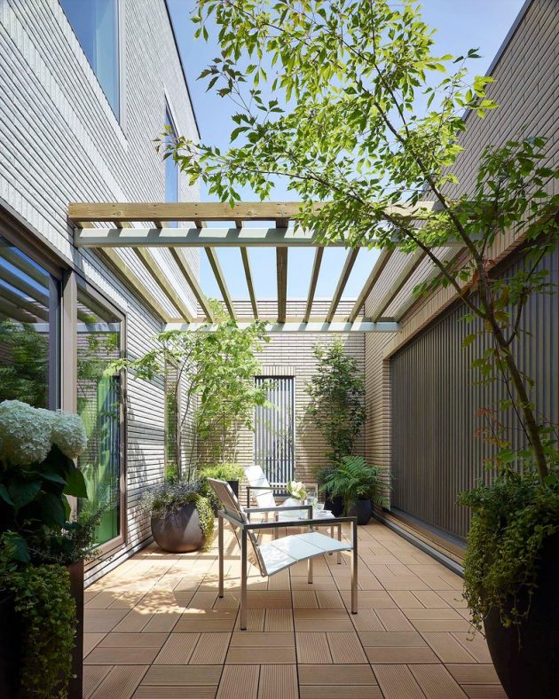 17 Awesome Modern Balcony Designs You're Gonna Love