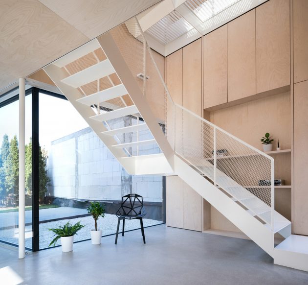 18 Superb Modern Staircase Designs That Will Amaze You With Simplicity