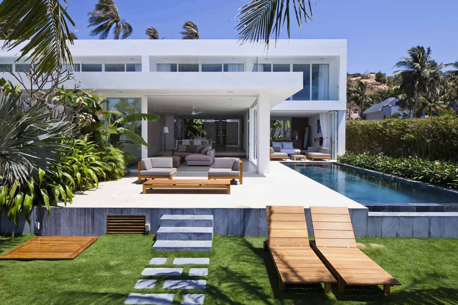 Oceanique Villas by MM++ Architects in Phan Thiet, Vietnam