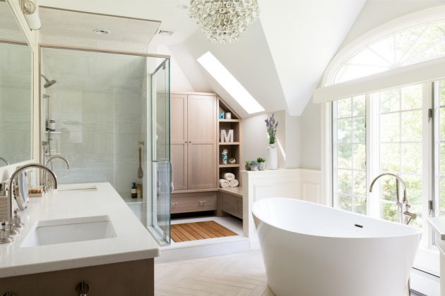 17 Sublime Transitional Bathroom Designs You Will Love