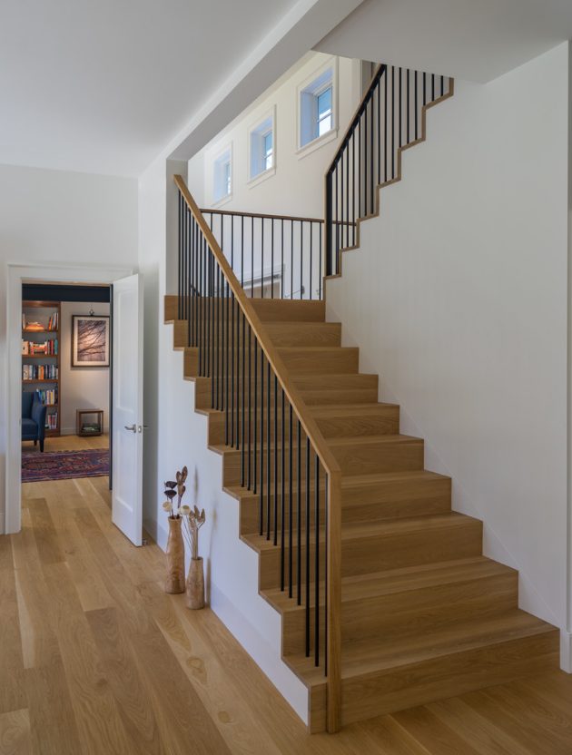 18 Charming Transitional Staircase Designs You'll Love