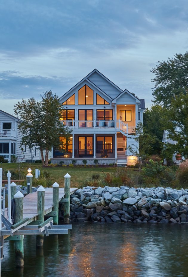 18 Tremendous Transitional Home Exterior Designs You Will Fall For