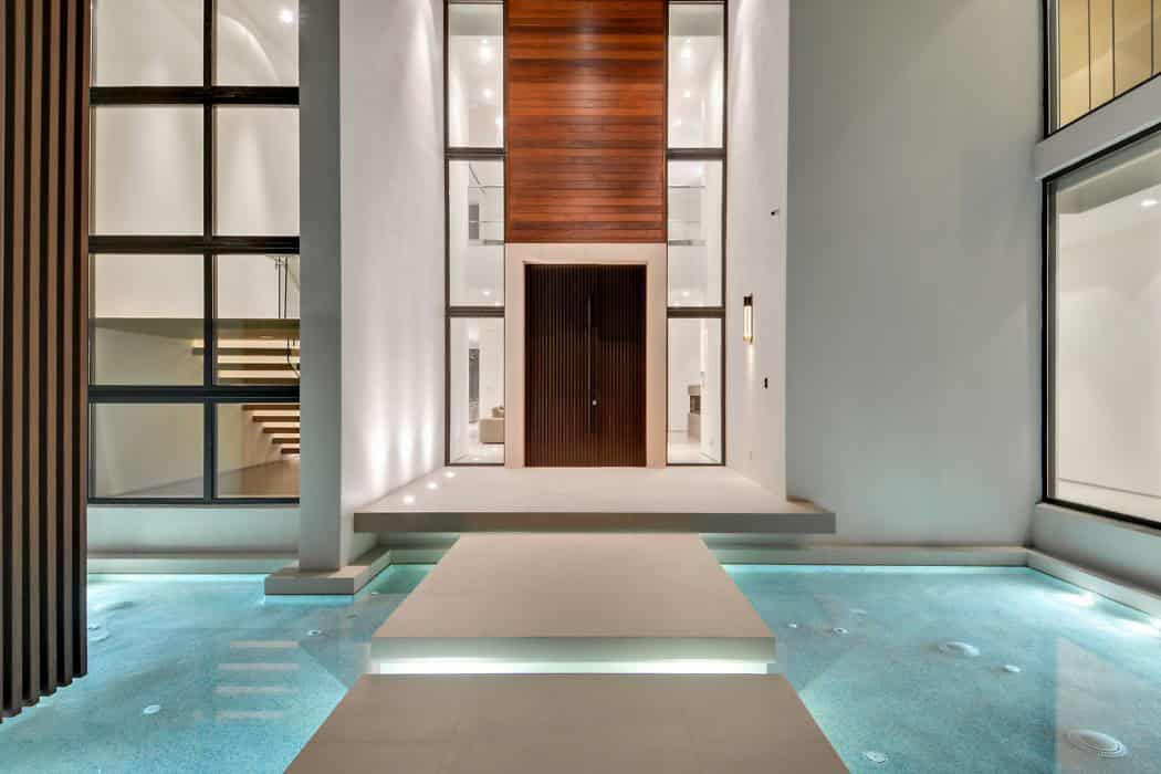 Allison Island Residence by Choeff Levy Fischman in Miami Beach, Florida