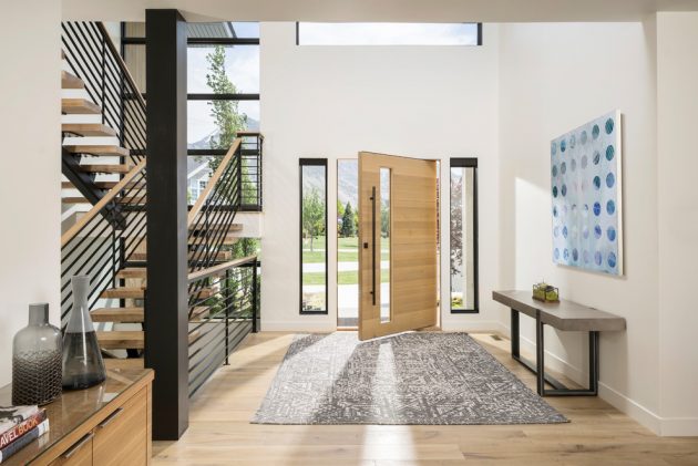 16 Beautiful Contemporary Entry Hall Interiors Designed To Give You A ...