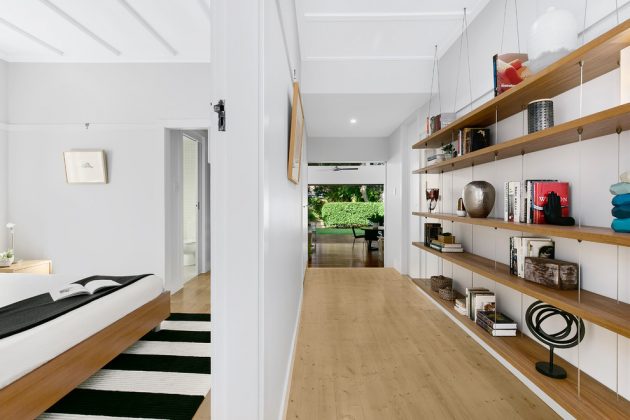 16 Superb Contemporary Hallway Designs That Will Connect Your Home in Style