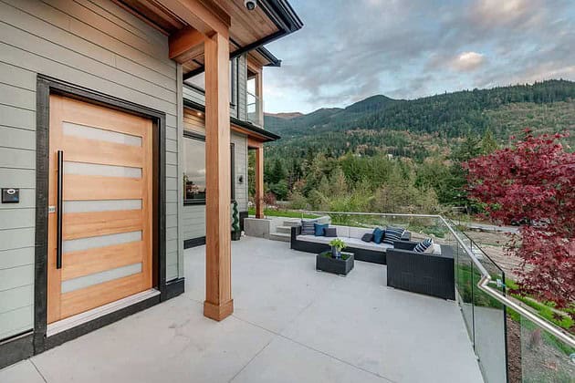 18 Glorious Contemporary Porch Designs Every Home Needs