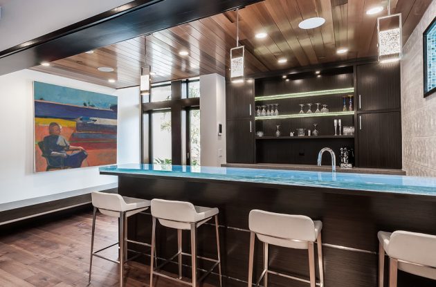 20 Glorious Contemporary Home Bar Designs You'll Go Crazy For
