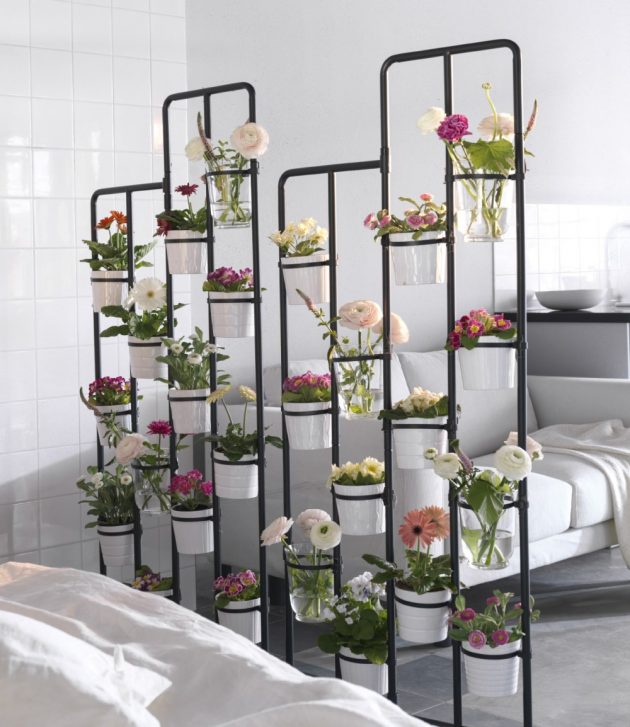 15 Most Alluring Ways To Display Your Favorite Flowers