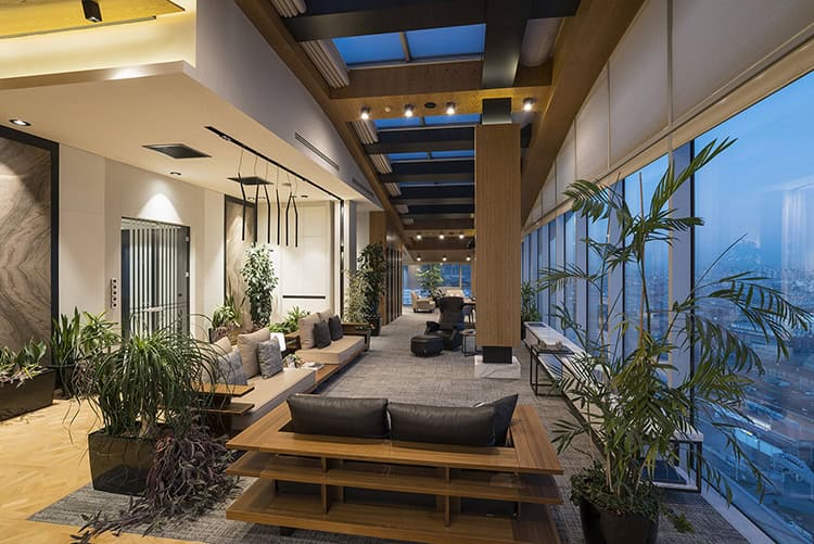 Dynamic, Prestigious, Comfortable: Akyapi Office in Istanbul, Turkey