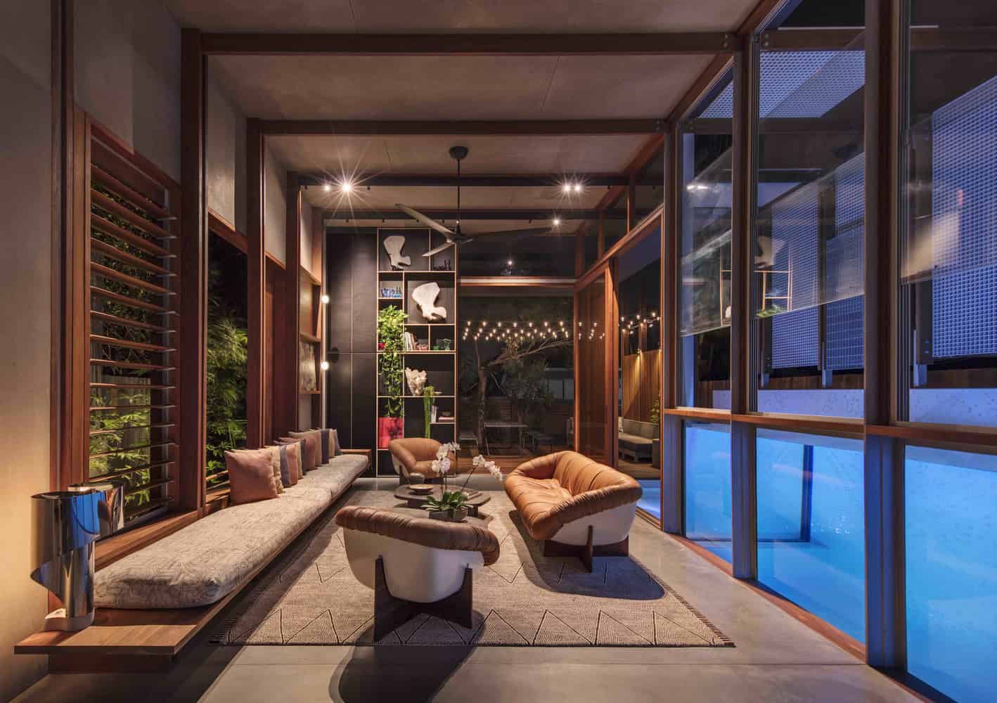 Living Screen House by CplusC Architectural Workshop in North Bondi ...