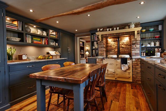 15 Beautiful Traditional Kitchen Designs With A Timeless Look