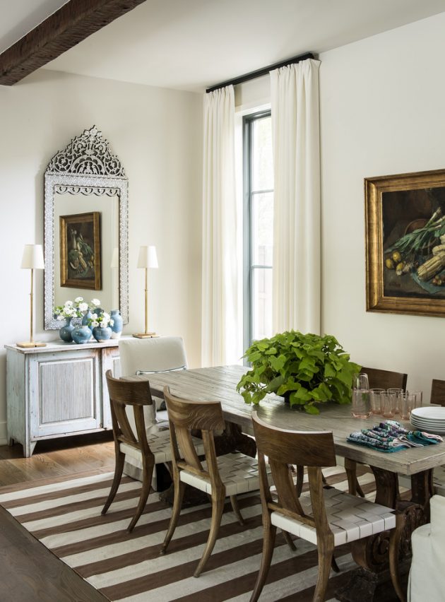 17 Elegant Traditional Dining Room Designs You'll Love