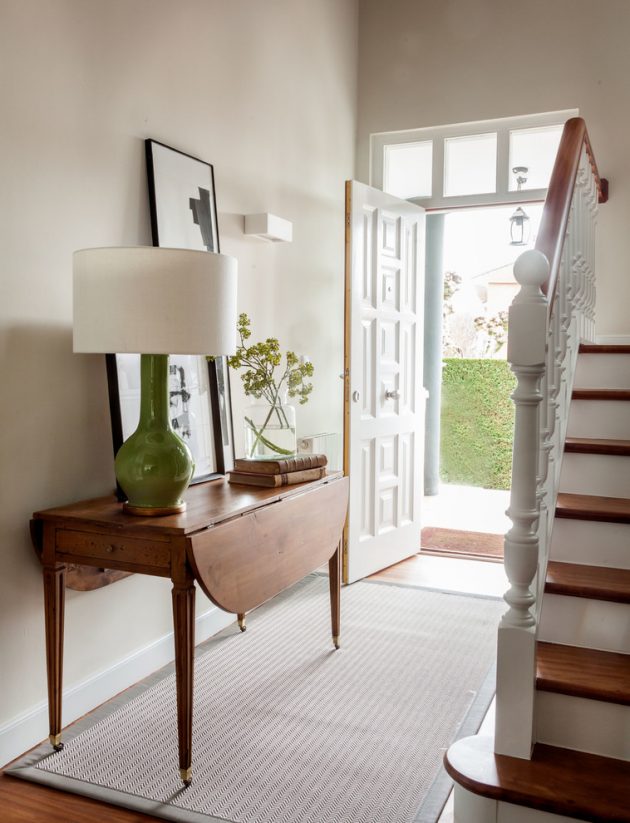 15 Outstanding Traditional Entry Hall Designs You Need To See