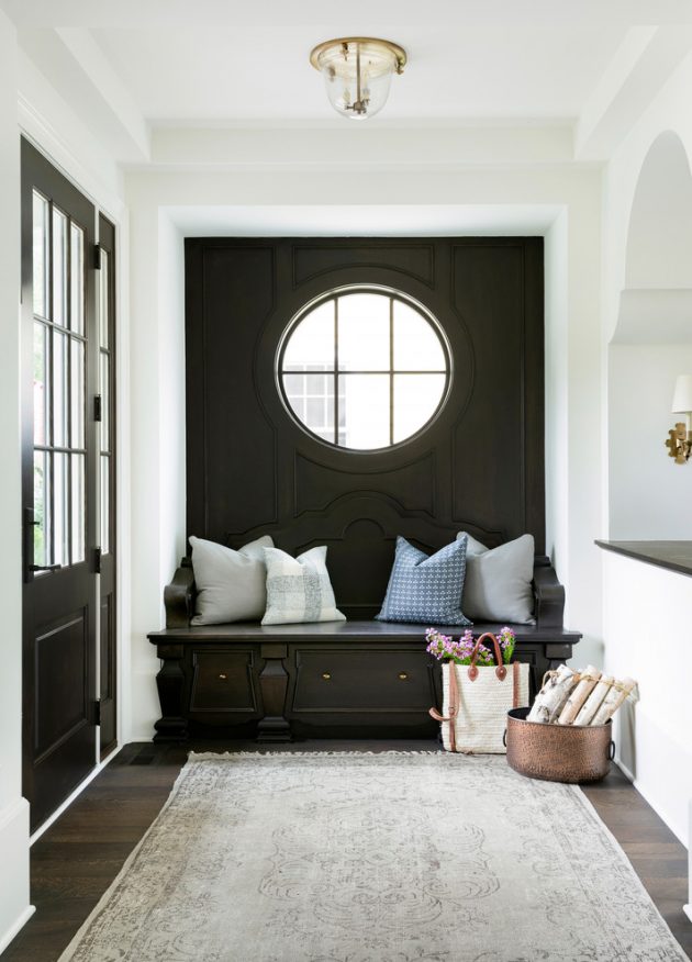15 Outstanding Traditional Entry Hall Designs You Need To See