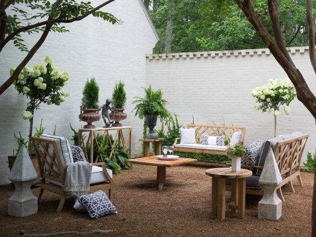 16 Dazzling Traditional Patio Designs You'll Fall In Love With
