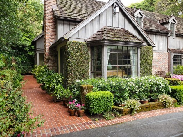 16 Magnificent Traditional Landscape Designs You Would Never Want To Leave
