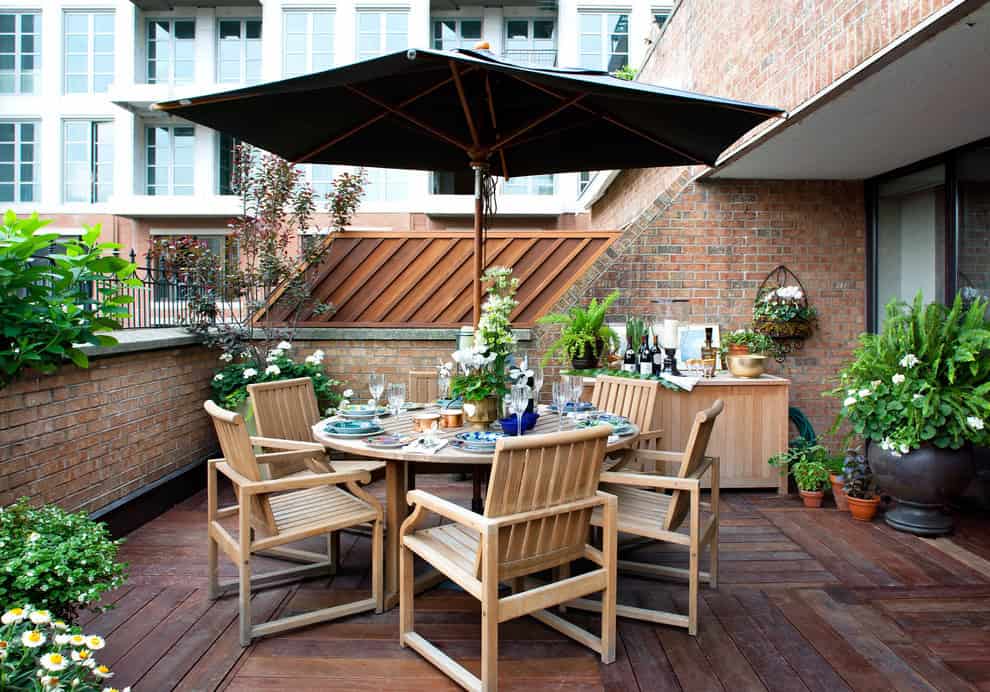 17 Outstanding Traditional Balcony Designs That Will Make You Fall In Love