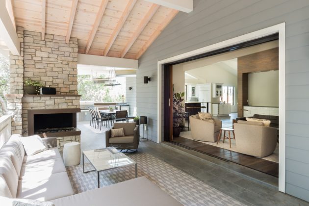 17 Outstanding Traditional Balcony Designs That Will Make You Fall In Love