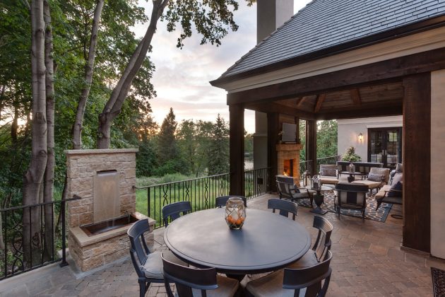 17 Outstanding Traditional Balcony Designs That Will Make You Fall In Love