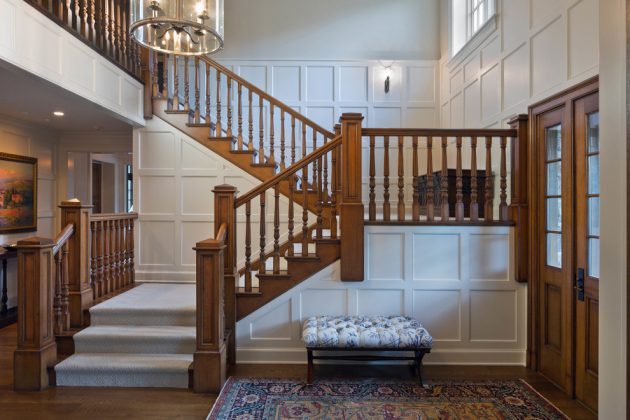 18 Elegant Traditional Staircase Designs That Will Take Your Breath Away