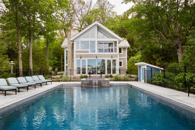 20 Sensational Traditional Swimming Pool Designs That Simply Invite You ...