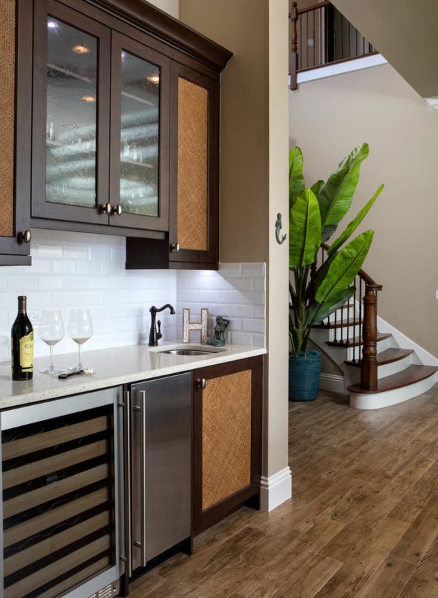 15 Awesome Tropical Home Bar Designs Every Getaway Needs