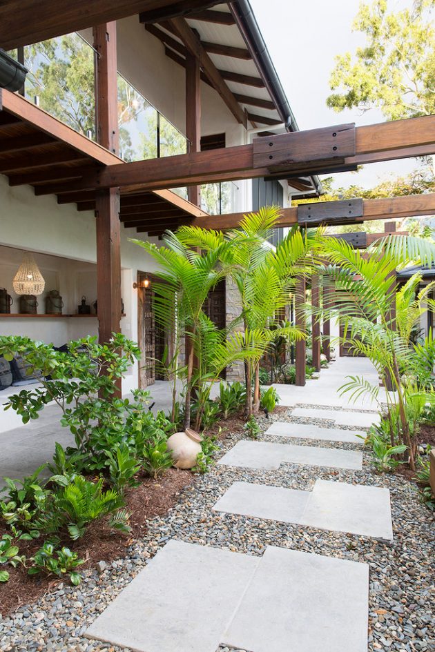 15 Stunning Tropical Landscape Designs That Know How To Relax You