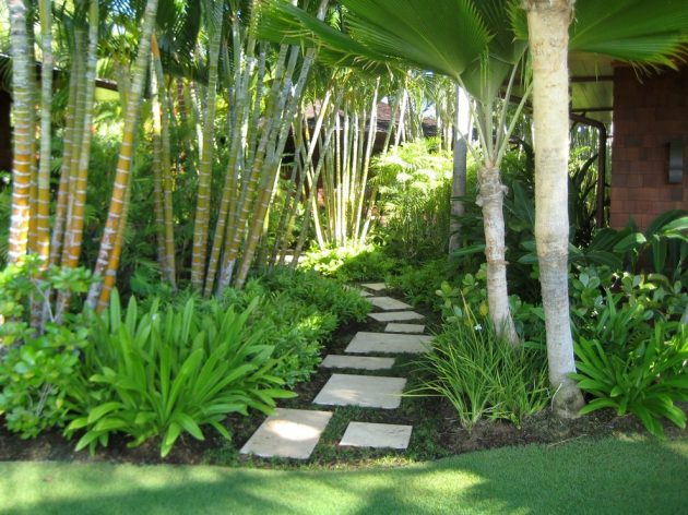 15 Stunning Tropical Landscape Designs That Know How To Relax You