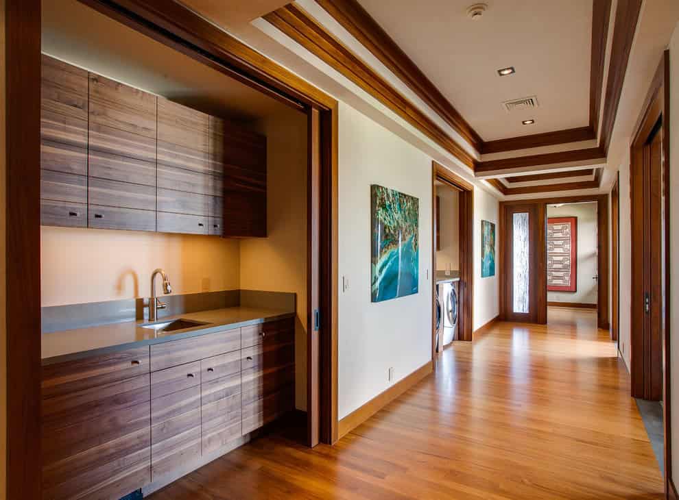 17 Remarkable Tropical Hallway Designs Your Interior Lacks