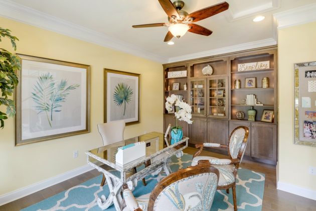 18 Spectacular Tropical Home Office Designs You Just Have To See