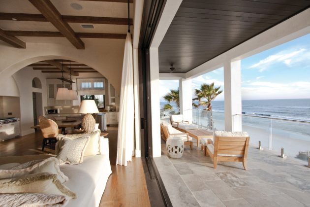 20 Captivating Tropical Balcony Designs With Striking Views