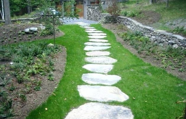 15 Creative DIY Stone Path Designs That Everyone Can Do