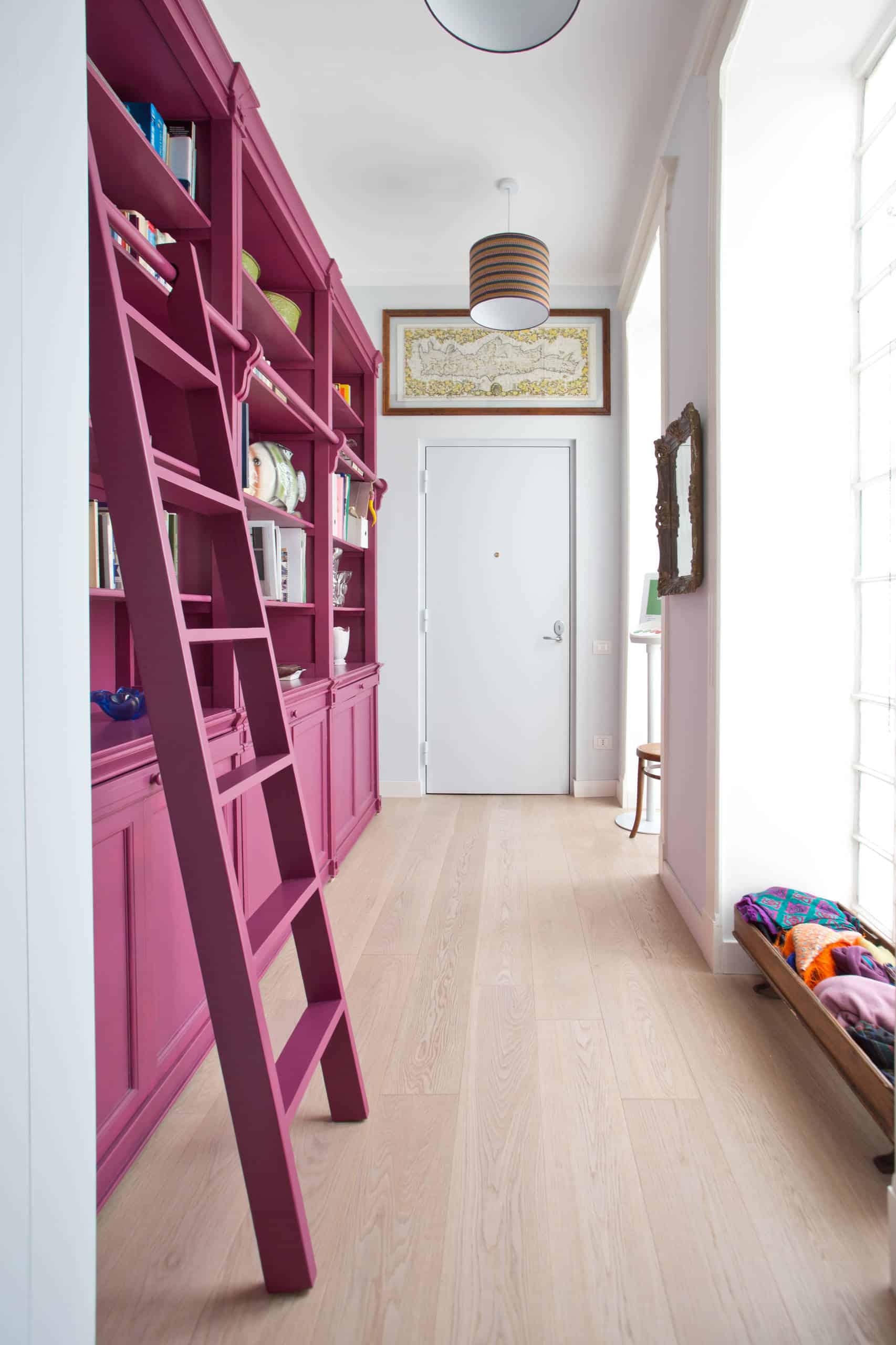 16 Expressive Eclectic Entry Hall Designs You'll Fall For