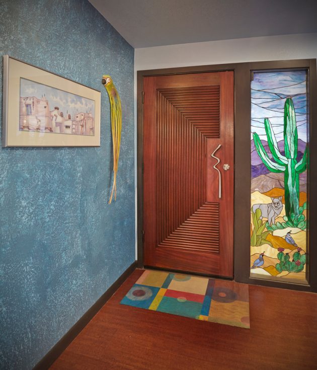16 Expressive Eclectic Entry Hall Designs You'll Fall For