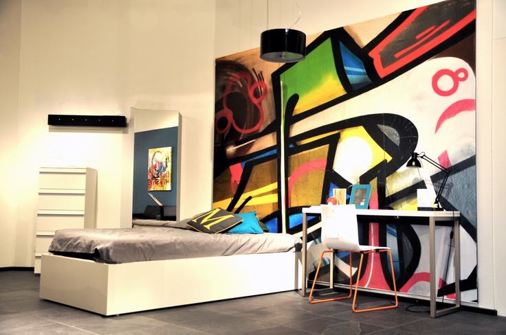 Graffiti In The Interior - 17 Astonishing Ideas For Your Inspiration