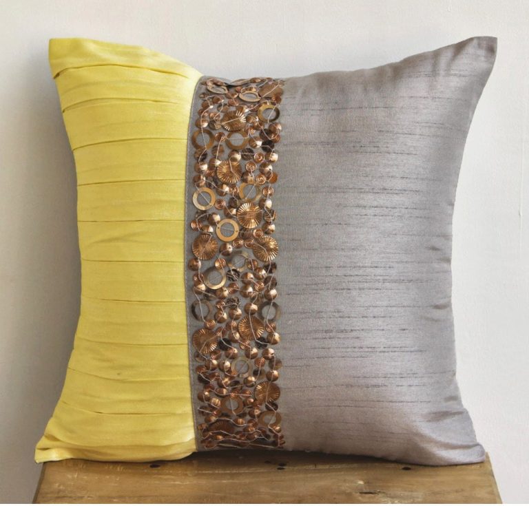16 Cute Decorative Pillow Designs That Will Be Trendy In 2019