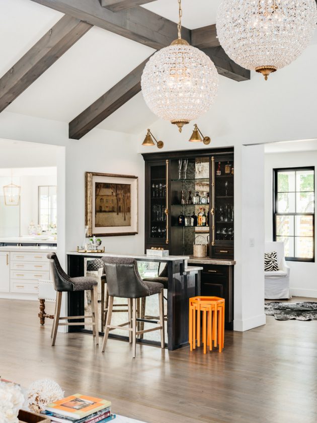 16 Ravishing Farmhouse Home Bar Interiors You Must See