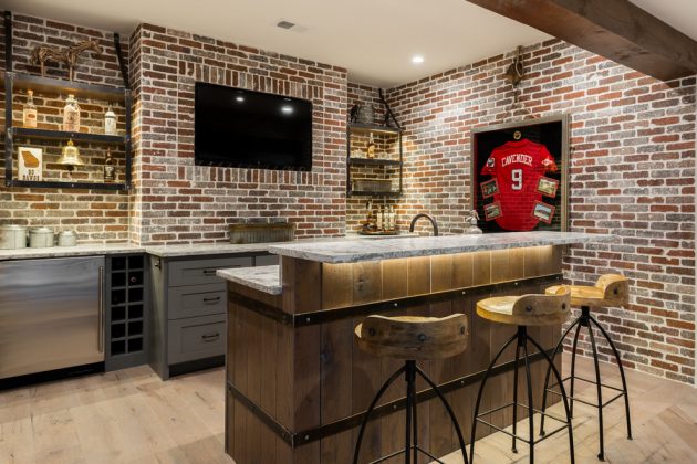 16 Ravishing Farmhouse Home Bar Interiors You Must See