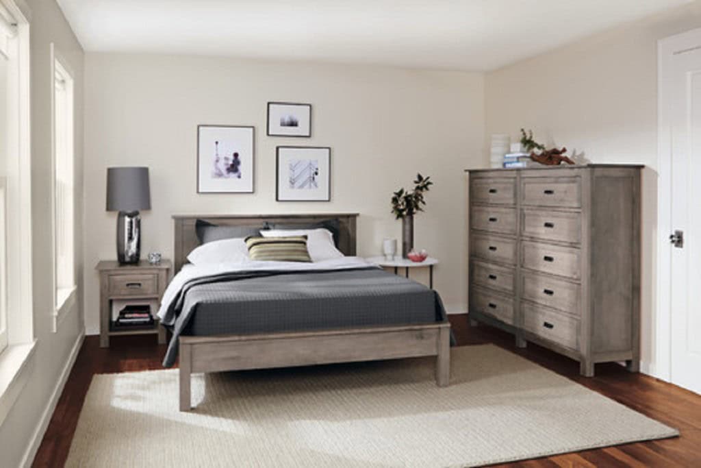 10 Magnificent Ideas For Decorating Warm & Welcoming Guest Room