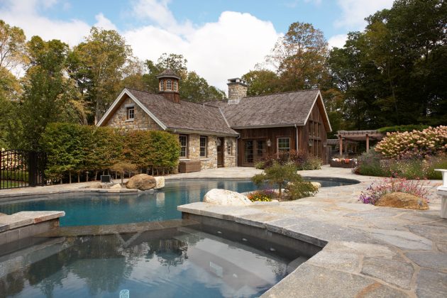 20 Sensational Farmhouse Swimming Pool Designs You Must See