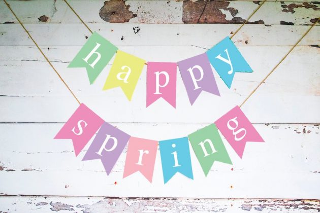15 Beautiful Handmade Spring Banner Designs Your Decor Needs