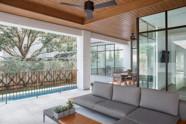 15 Fantastic Mid-Century Modern Porch Designs You'll Adore