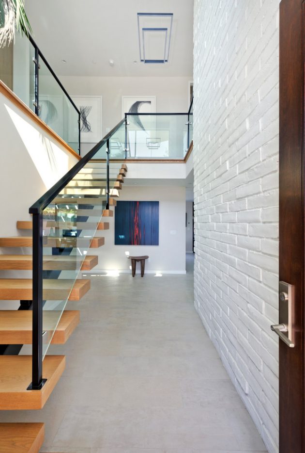15 Stellar Mid-Century Modern Staircase Designs That Sparkle With Elegance