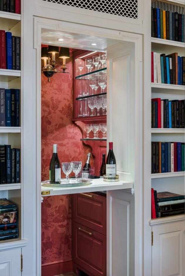 15 Intriguing Victorian Home Bar Designs With A Touch of Luxury