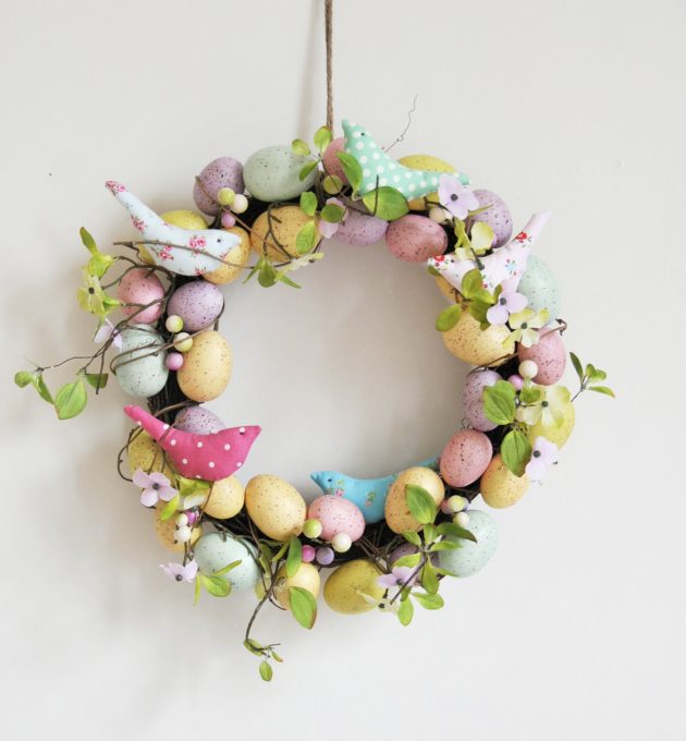 15 Sparkling DIY Easter Wreath Designs You Should Keep For The Entire ...